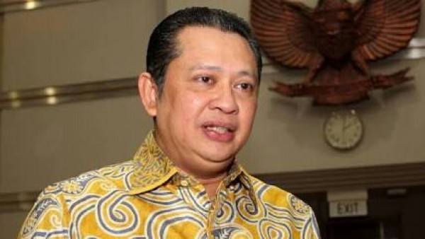 Ketua DPR RI Janji Selesaikan Revisi UU Antiterorisme Juni Ketua DPR RI Janji Selesaikan Revisi UU Antiterorisme Juni