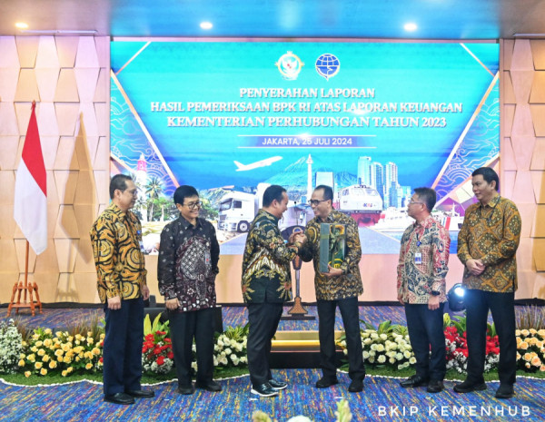 Kemenhub Kembali Meraih WTP dari BPK Atas Laporan Keuangannya Kemenhub Kembali Meraih WTP dari BPK Atas Laporan Keuangannya