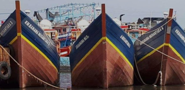 Kini Seluruh Kapal Pelayaran Rakyat Wajib Membayar PNBP